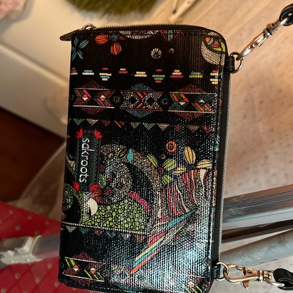 Sakroots | Bags | Sak Roots Wallet I Strap | Poshmark